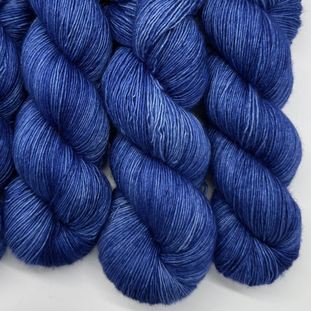Lucy Loop – Laine Fingering Douce et Superwash | Umàlf