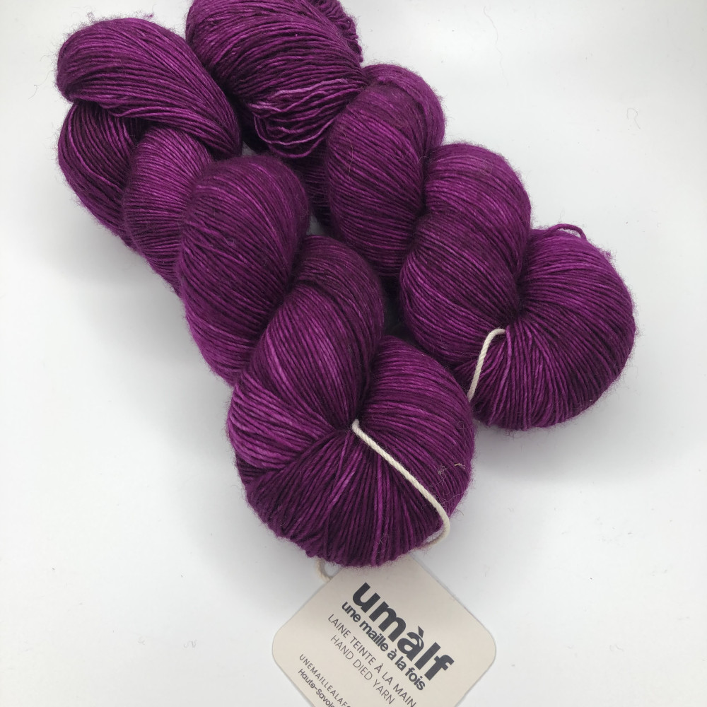 Lucy Loop – Laine Fingering Douce et Superwash | Umàlf